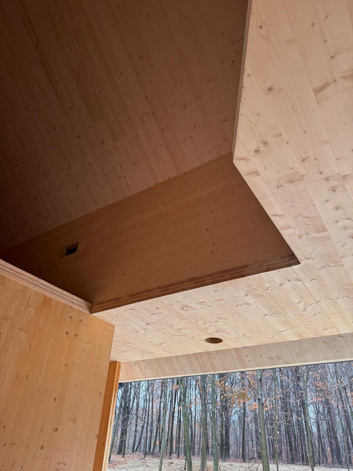 Centrum Edukacji Leśnej w Raciborzu - Drewno CLT: OMFO